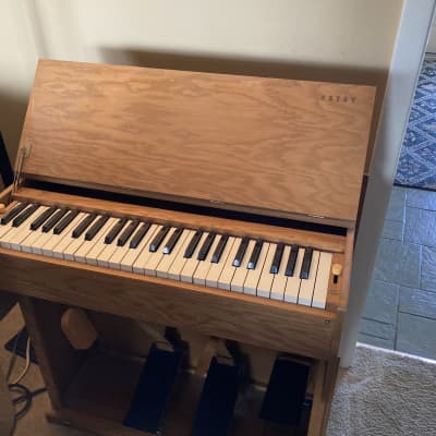 Estey Folding Portable Reed Pump Organ 1950’s - Natural | Reverb