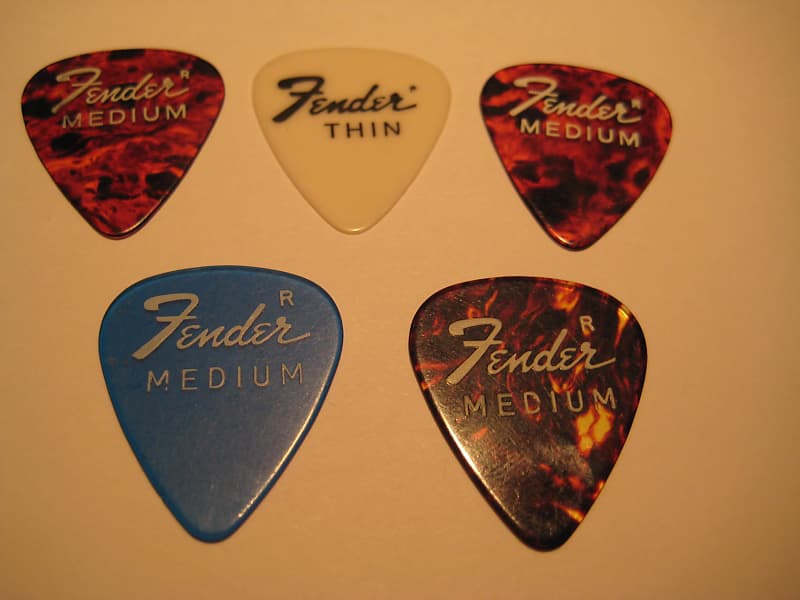 Fender Guitar Picks Vintage "351" Style | Reverb