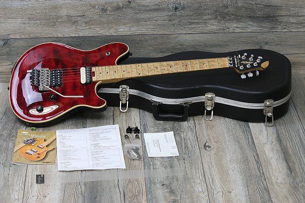AWESOME! Peavey EVH Wolfgang Trans Cherry + Original | Reverb Canada