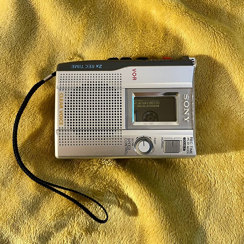 Sony Walkman Cassette Tape TCM-200DV 2000s - Silver | Reverb