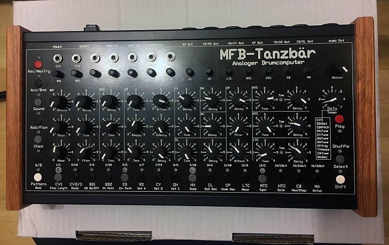 MFB Tanzbar Analog Drum Machine | Reverb