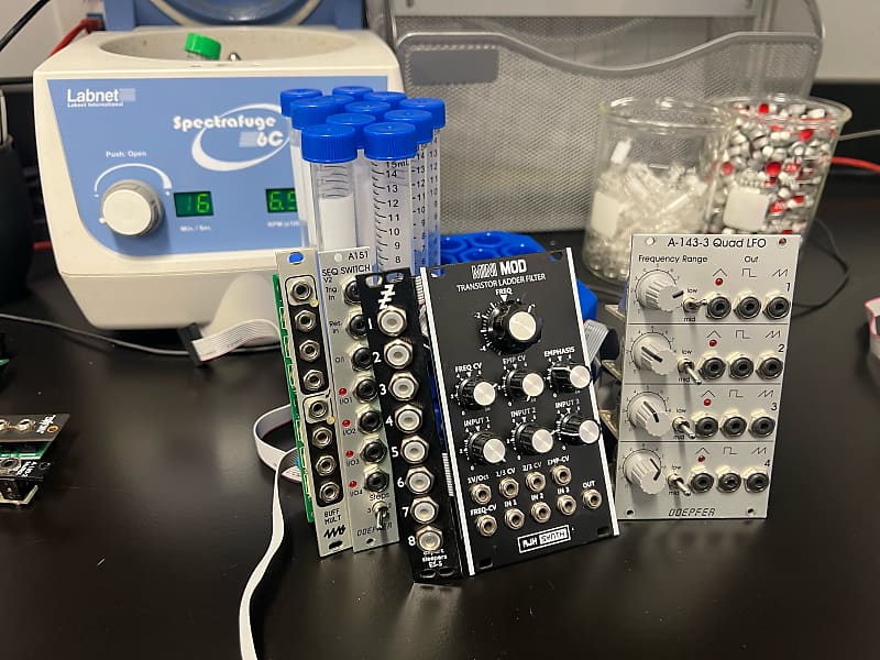 4ms buffered mult | Reverb