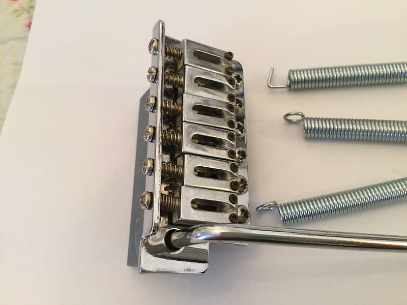 FENDER SQUIER SE COMPLETE TREMOLO WITH WHAMMY BAR | Reverb