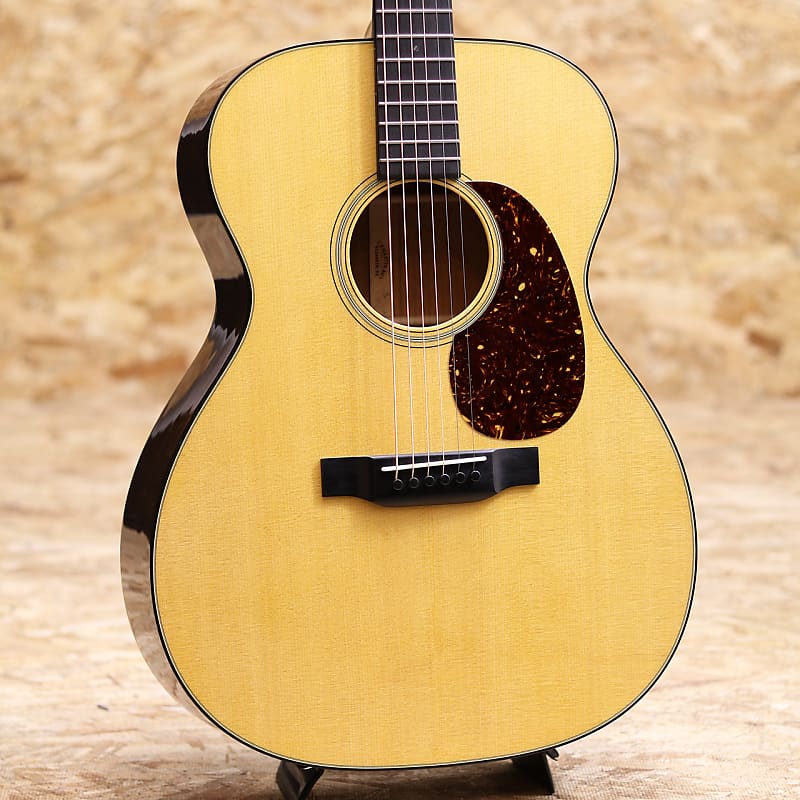 Martin OOO-18 Standard | Reverb