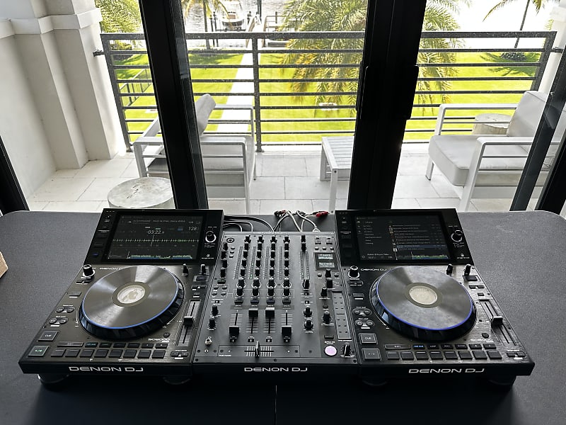Denon DJ SC6000 Prime/ X1850 Prime Mixer and Players Combo | Reverb