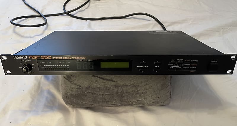 Roland RSP-550 Effects Processor | Reverb