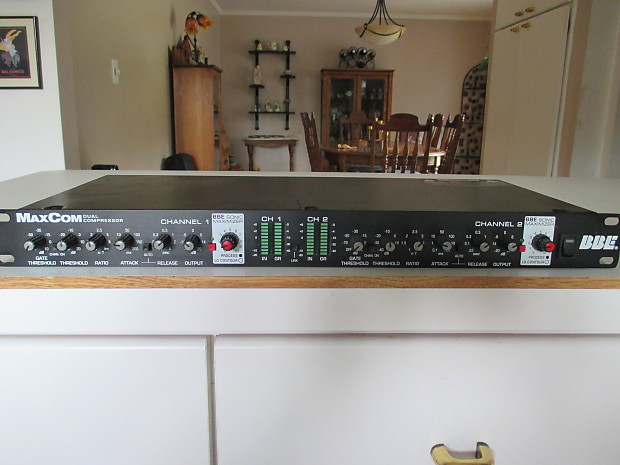 BBE Maxcom Black | Reverb