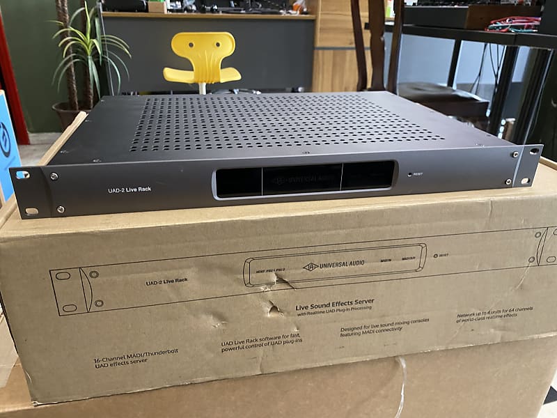 Universal Audio UAD-2 Live Rack 2020 - Silver | Reverb