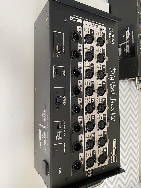 Roland S-1608 | Reverb