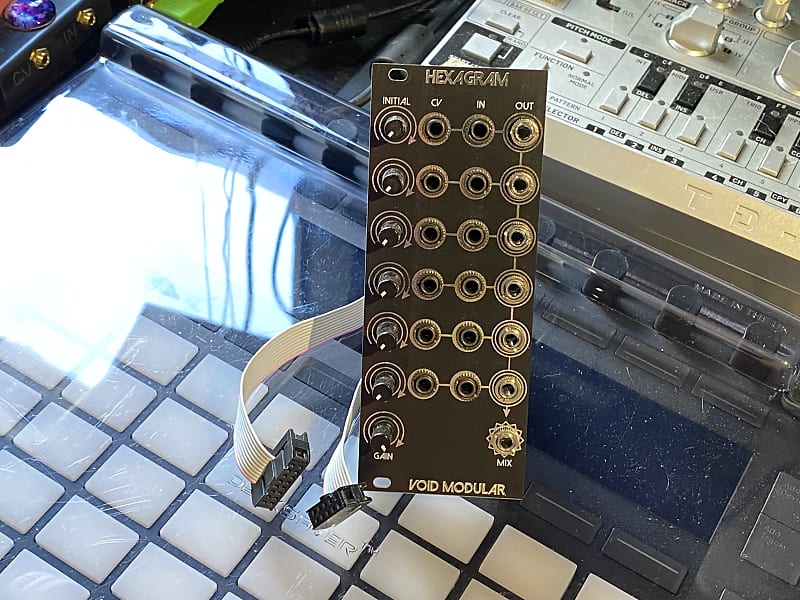Void Modular Hexagram 6xVCA Black | Reverb