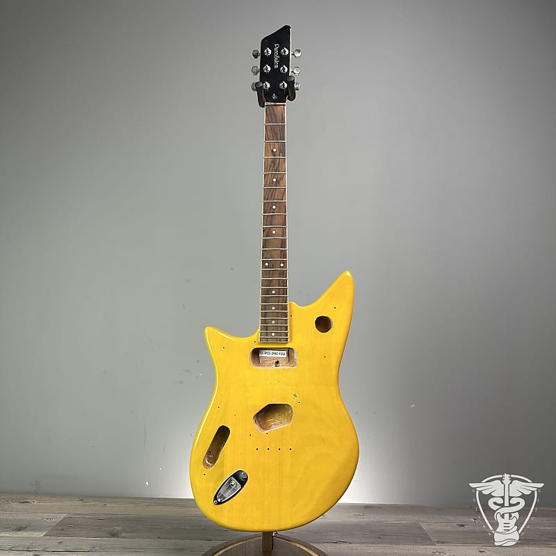 PureSalem Reverse Guitar | Reverb