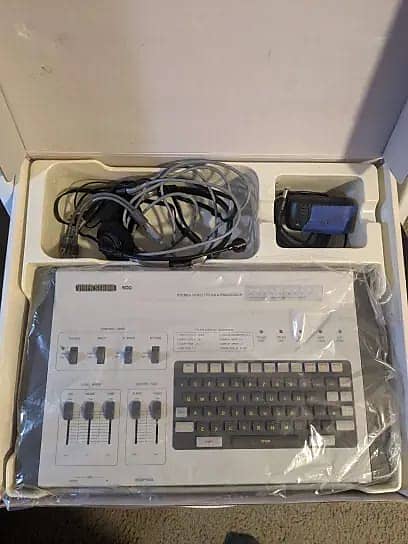 Sima Video Studio 500 80s - Sick Lo-Fi Titler | Reverb