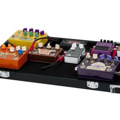 Gator GW-GIGBOXJRPWR Gig Box Jr. All-In-One Pedalboard w/ 3x | Reverb