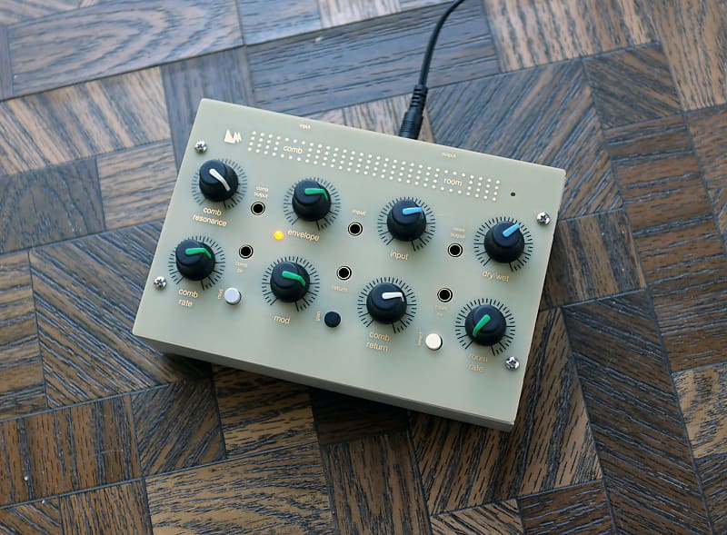 Lorre Mill Comb Room | Reverb