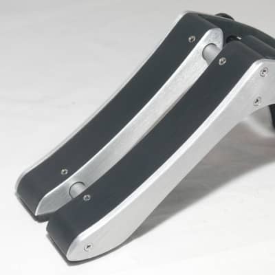 PERFORMAXE Electric Guitar Leg Rest - Brushed Aluminum. New | Reverb