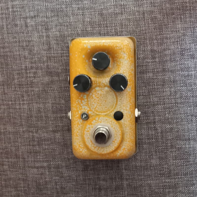 BC108 Fuzz Face clone with bias Fuzz face clone 2023 - Yellow | Reverb