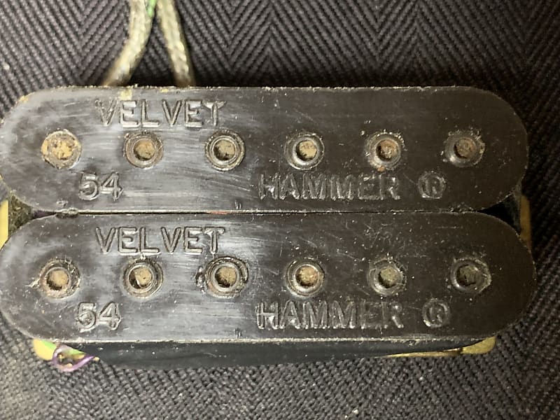 Velvet Hammer 54 Humbucker Black | Reverb