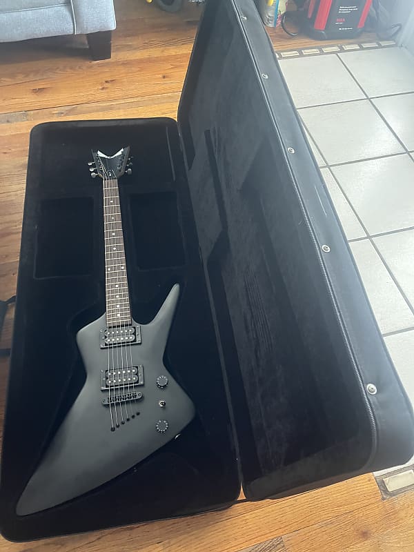 Dean 2008 Matte Black Baby Z Guitar Baby Z 2008 - Matte Black | Reverb