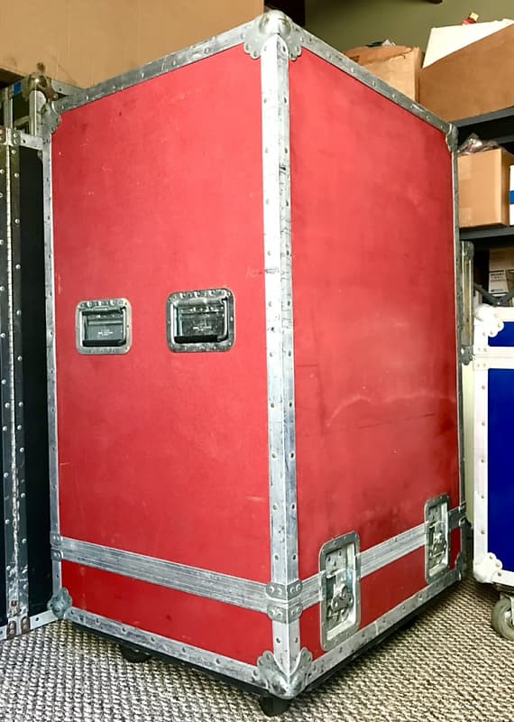 Anvil ATA Flight Case w/heavy-duty Castors 2000 Red | Reverb