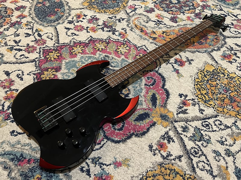 SAMICK CAB 2 BK GREG BENNETT COBRA SERIES BASS GUITAR | Reverb