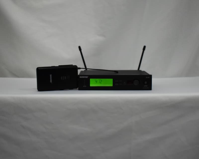 Shure SLX4=-L4 & SLX1=-L4 w/ hard case | Used | Reverb