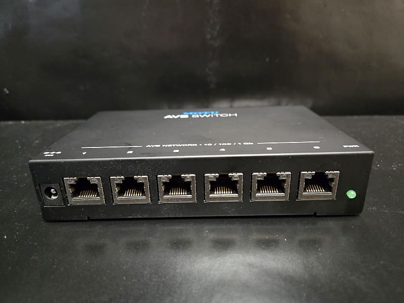 Motu Six port Gigabit Audio / Video Bridging Ethernet Switch | Reverb