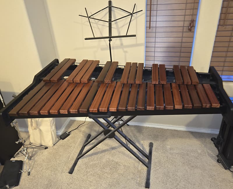 ADAMS PERCUSSION AMPD30 2010-2020 | Reverb