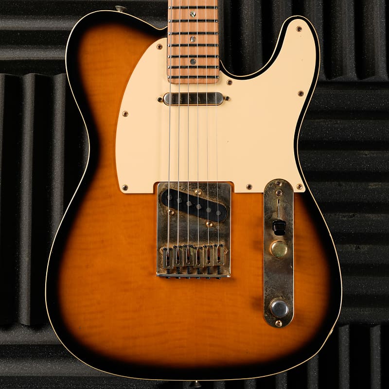 Fender DK-133 (DR. K) Hirofumi Tokutake 1994 - 2-Tone | Reverb