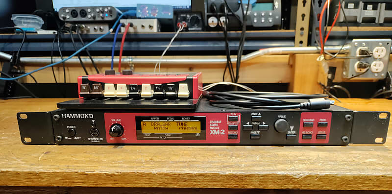 Hammond XM-2 WITH XMC-2 CONTROLLER | Reverb