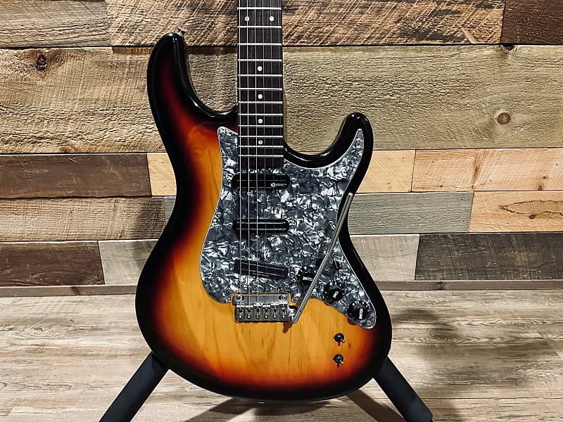 Fernandes Retrorocket Elite | Sustainer | Vega VT1 | Duncan | Reverb