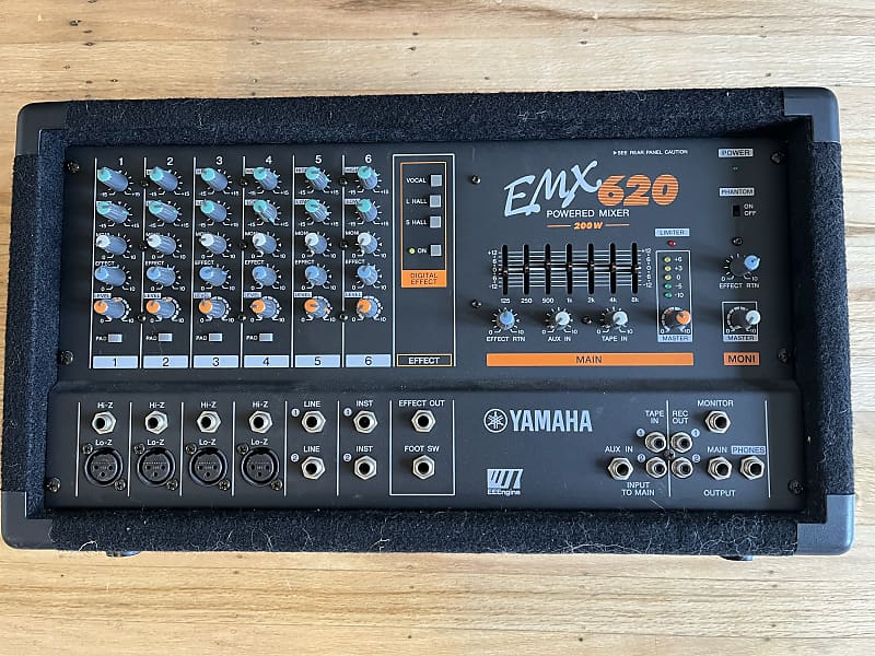 Yamaha Mixer / Peavey Monitors (2) EMX 620 / Model 112 Black | Reverb