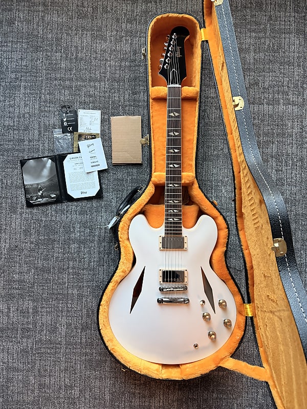 Gibson DG-335 Dave Grohl Custom White Limo 2025 - Alpine | Reverb