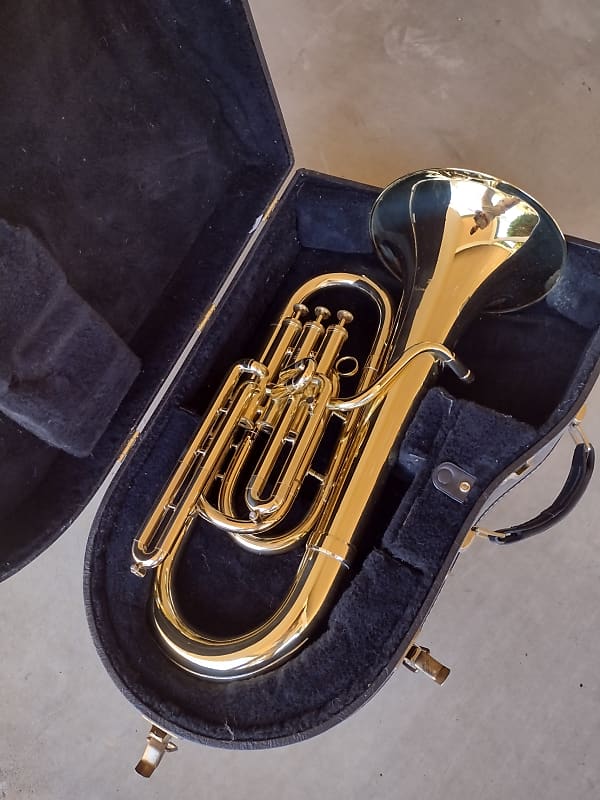 Getzen G8230 G 8230 Baritone Mint Condition | Reverb