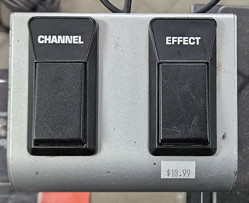 Behringer FS112 2-Button Footswitch | Reverb