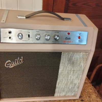 Guild Thunder Bass Amplifier 1970 Black Tolex | Reverb