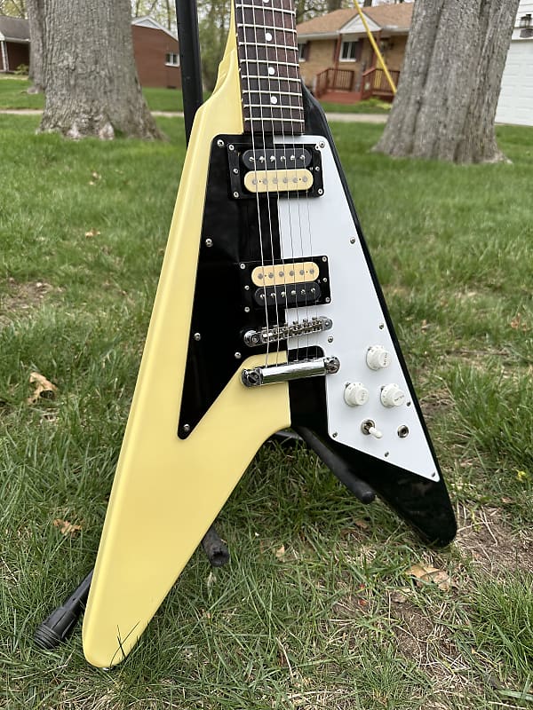 Greco Michael Schenker Flying V 1981 - Black / White | Reverb