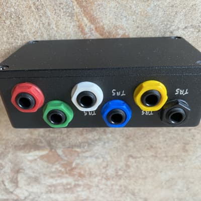 American Loopers 6 Way Junction Box With Isolated Jacks | Reverb