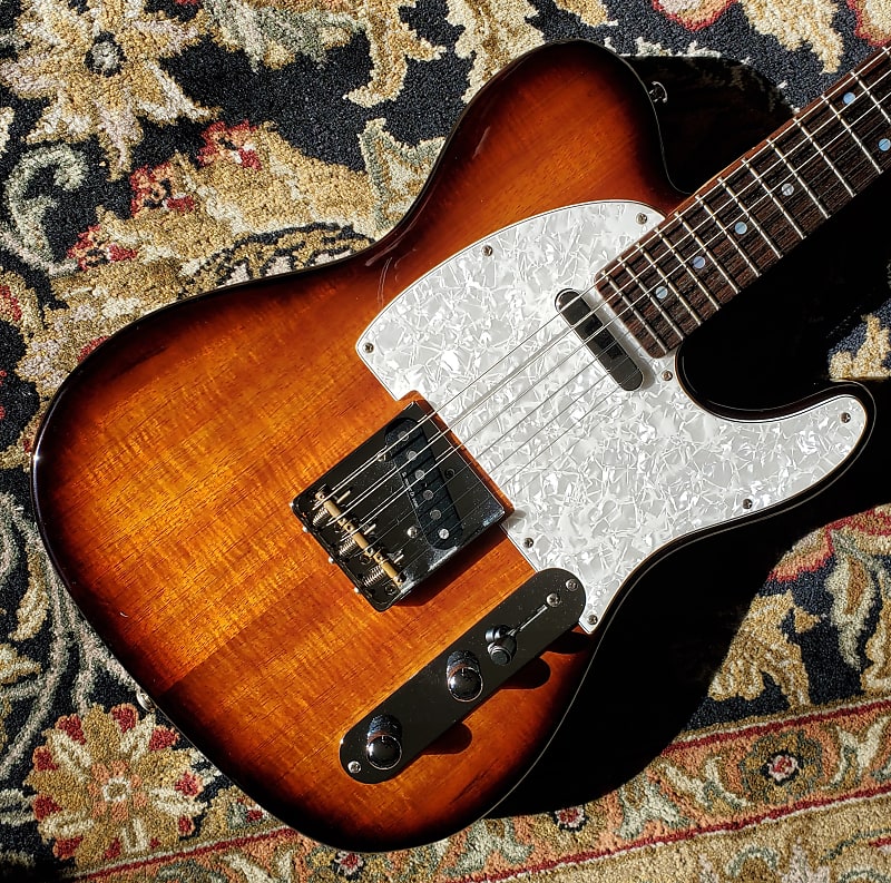 Fender Special Edition Koa Telecaster - Antique Burst || | Reverb