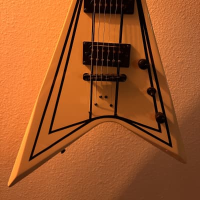 Douglas Randy Rhoads V 2000s - White/Black | Reverb