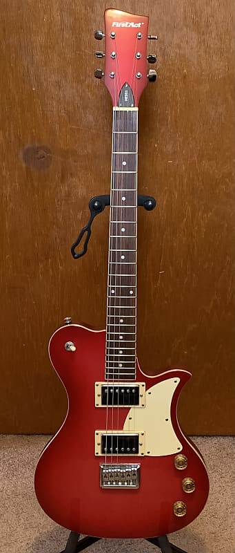 First Act ME-501 Red rosewood with gigbag | Reverb