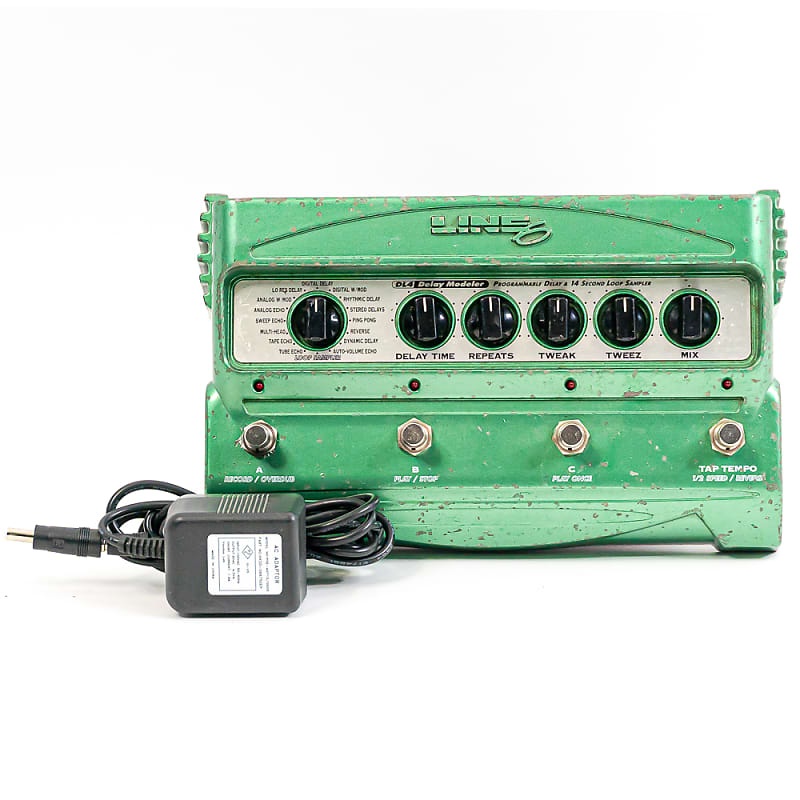 Line 6 DL4 Delay Modeler Vintage Delay & Echo Effects Modeler | Reverb