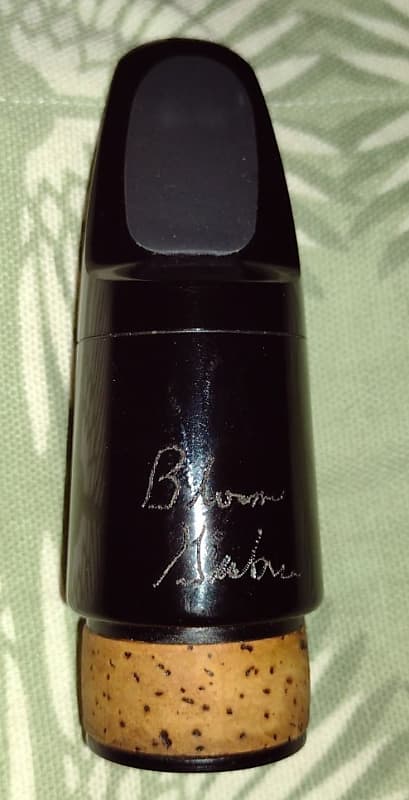 Walter Grabner Laurie Bloom 2015 - Rubber | Reverb