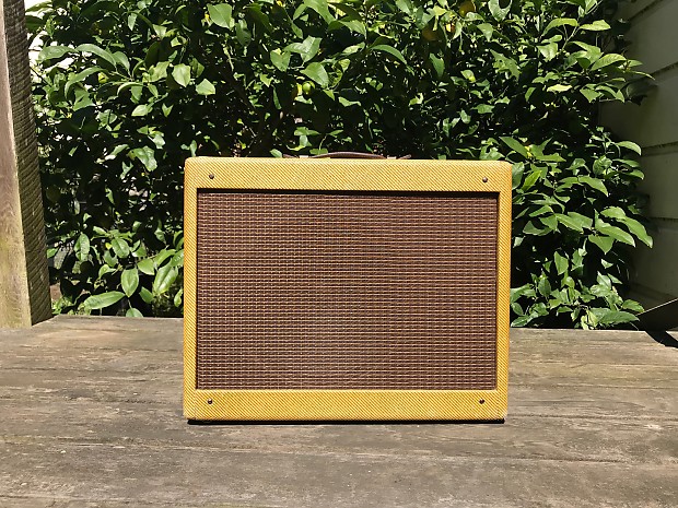 Custom Tweed Deluxe 2010 Laquered Tweed | Reverb