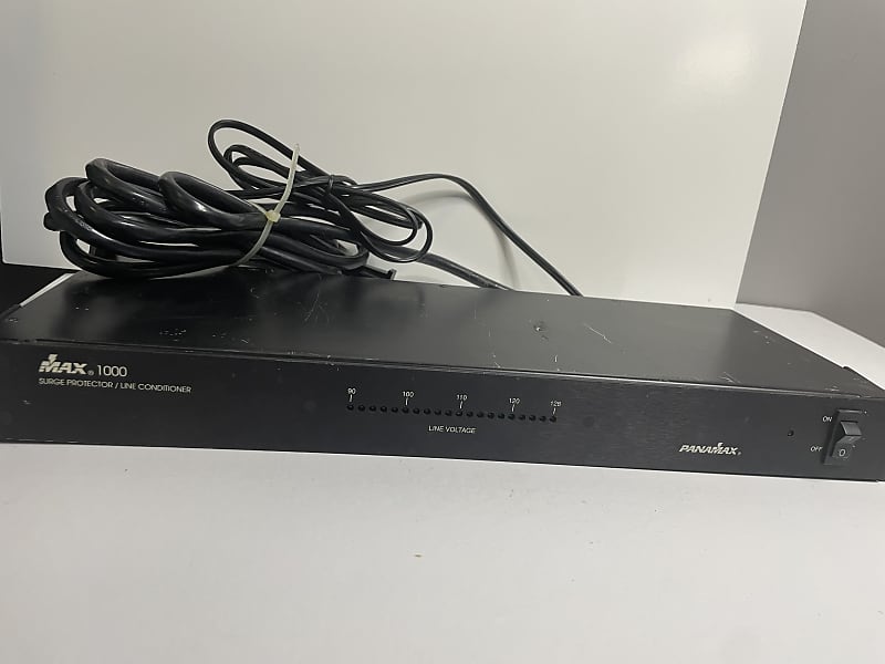 Panamax Max 1000 Surge Protector and Line Conditioner, | Reverb