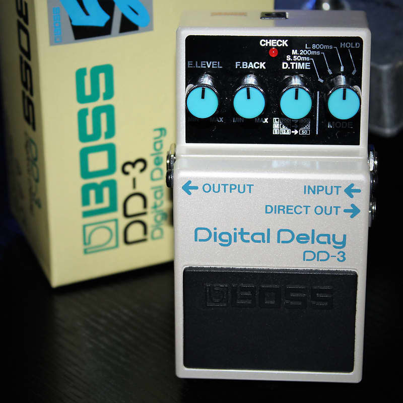 Boss DD-3 Delay w/ Box | Reverb