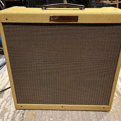 Victoria 45410 clone of Fender tweed Bassman guitar amp | Reverb