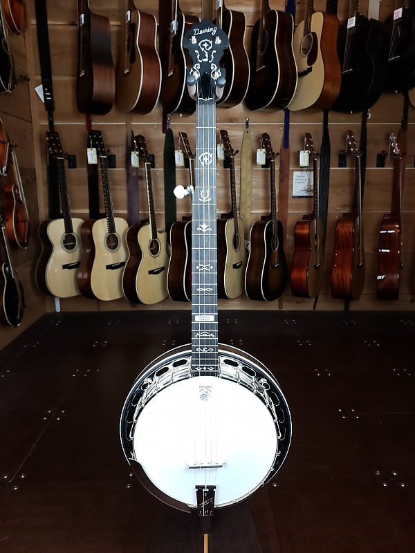 Deering Rustic Wreath 5 String Banjo With FREE Installed | Reverb