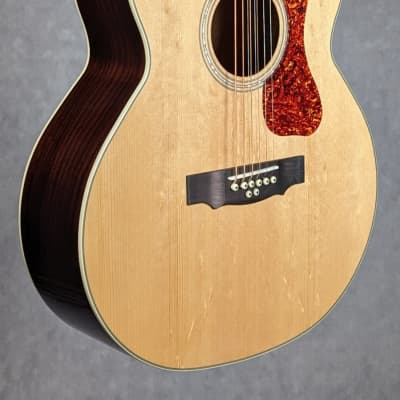 Guild BT-258E Deluxe 8-String Baritone | Reverb