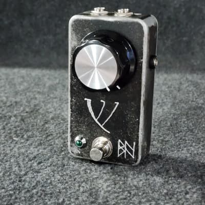Black Hawk Gandalf one knob Octave Fuzz V2 - Blackened | Reverb