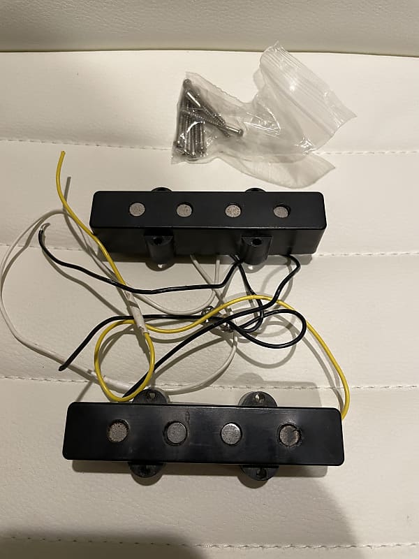 Fender Deluxe Active Jazz Bass Pickups 1998 - Black | Reverb